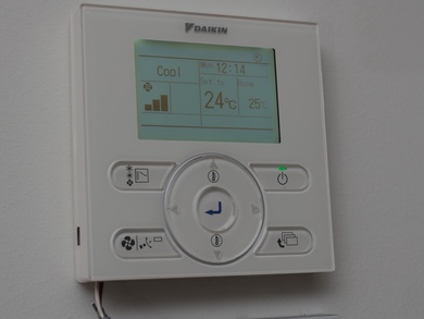 Daikin ESP32 WiFi controller | Greg Davill's Projects