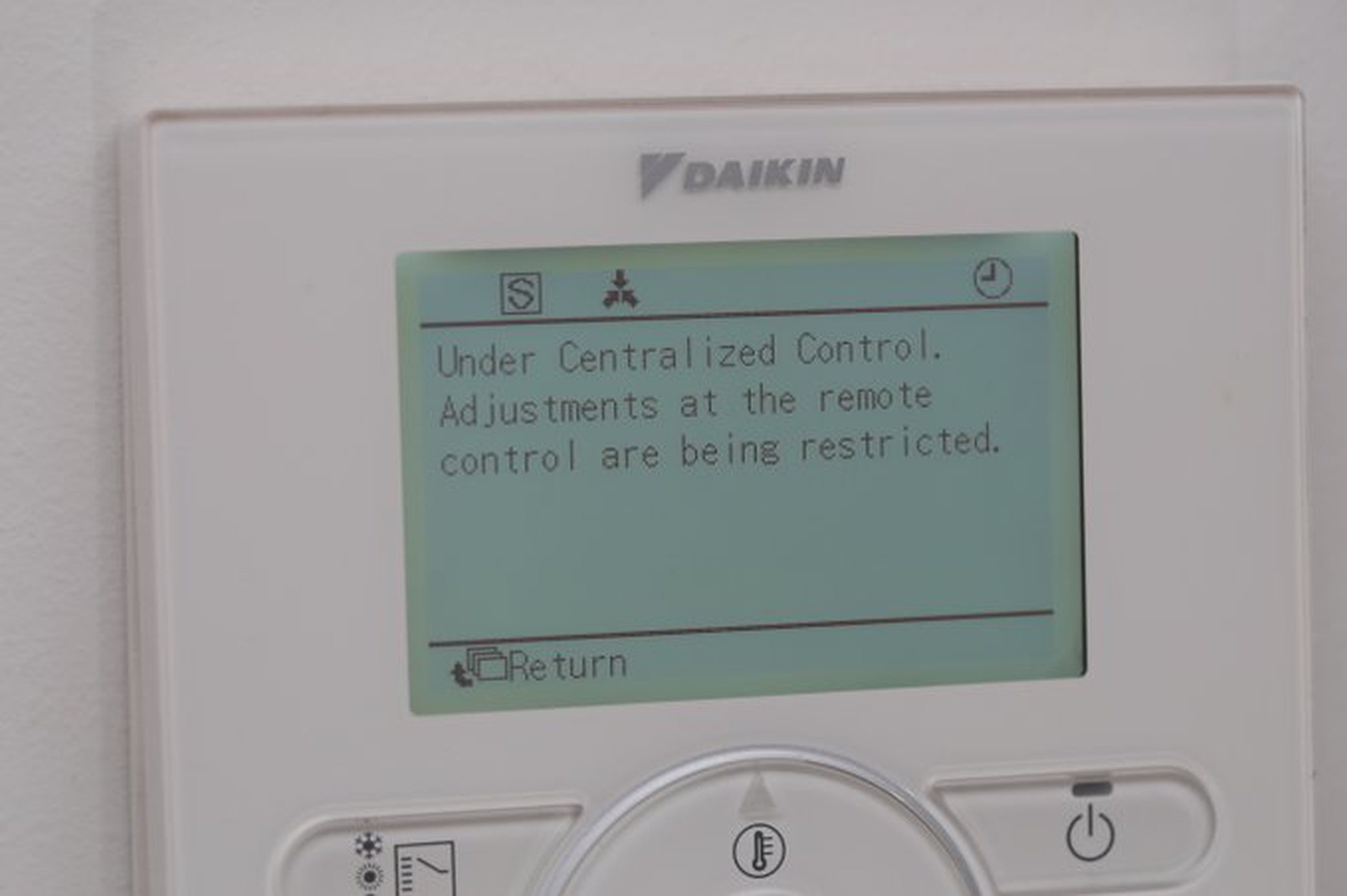 Daikin ESP32 WiFi controller | Greg Davill's Projects